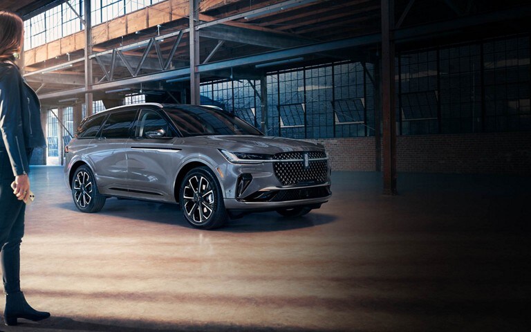 2025 Lincoln Nautilus® Two-Row Midsize Luxury SUV