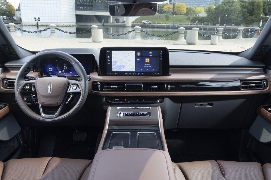 Introducing The New 2025 Lincoln Aviator Three-Row Midsize Luxury SUV